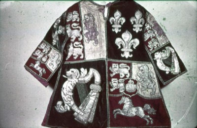 Lord Lyon King of Arms, tabard | The Heraldry Society
